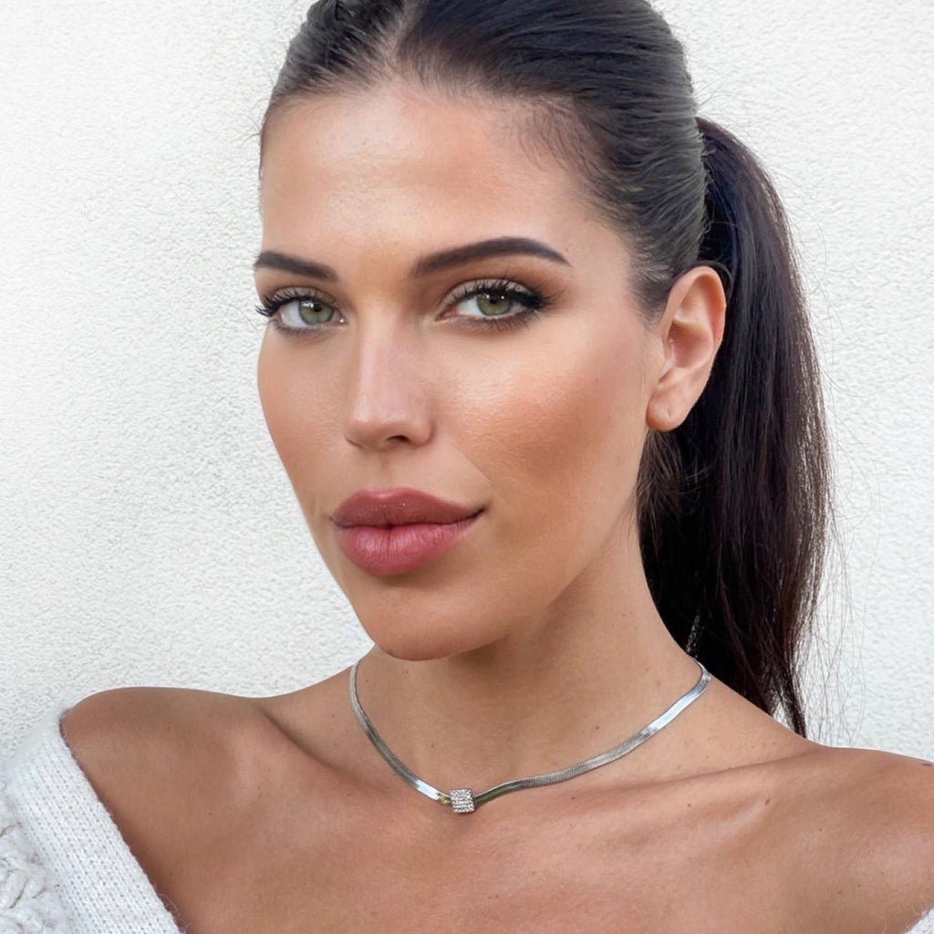 Daphne Luxe Silver Jewel Necklace – LUXE TONES